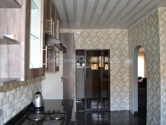 5 Bedroom House for Sale in Mainway Meadows, Harare - Propertybook