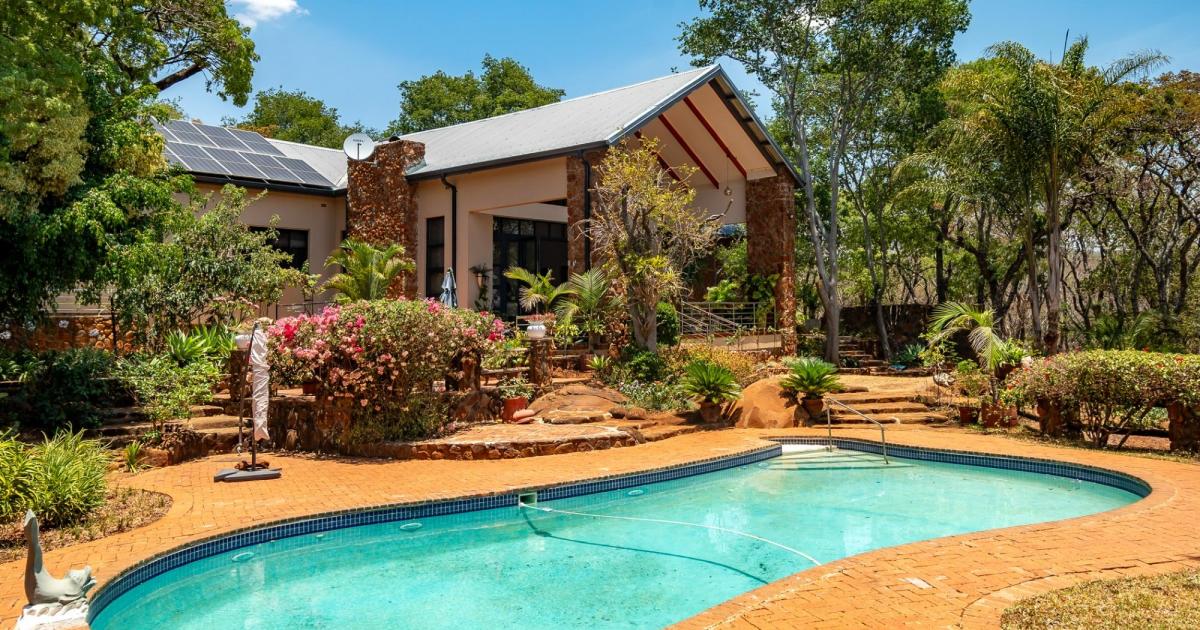 9 Bedroom House for Sale in Christon Bank, Christon Bank - Propertybook