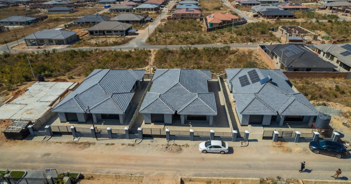 4 Bedroom House for Sale in Mabvazuva Estates, Ruwa - Propertybook