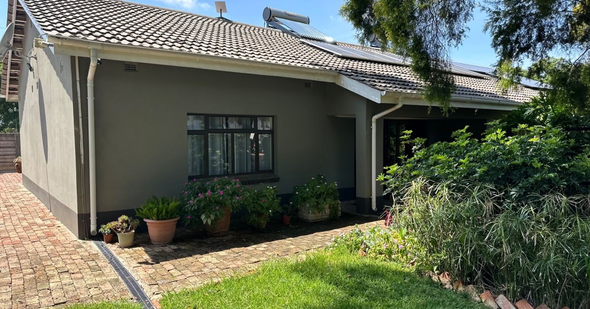 2 Bedroom Cottage/Garden Flat to Rent in Highlands, Harare - Propertybook