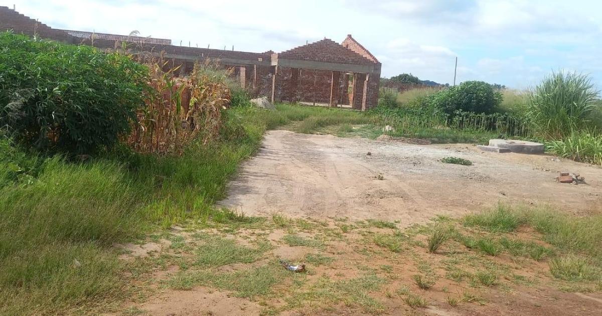 Stand for Sale in Spitzkop